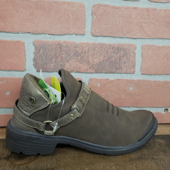 Bzees | Shoes | Bzees Barista Dark Brown Boots Womens Sz 6 | Poshmark